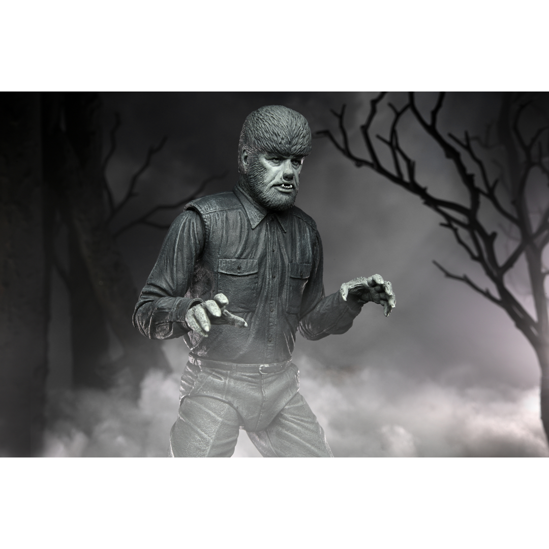 Universal Monsters - Ultimate Wolf Man (B&W) - 7” Action Figure ...
